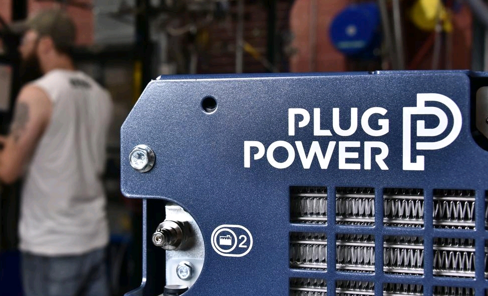 Plug Power Inc. (PLUG): Navigating Current Headwinds with Long-Term ...